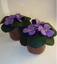 Over 50 Free Felt Flower Patterns and Tutorials at Allcrafts
